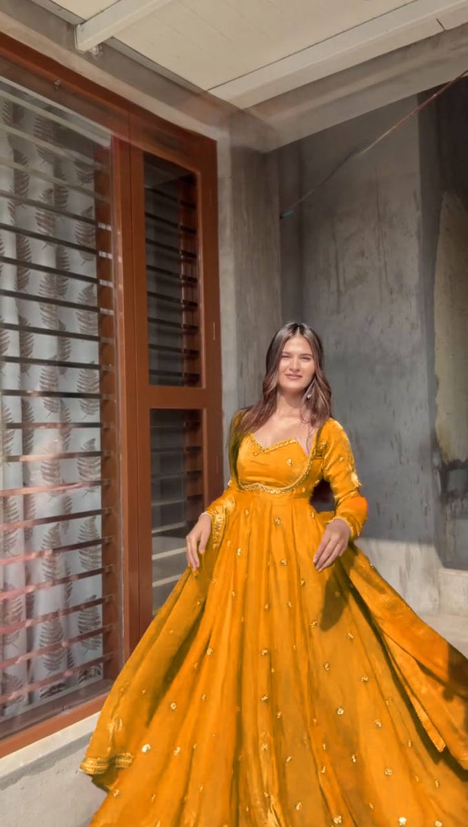 Beautifull Fendy Silk With Thread And Sequience Work Anarkali – Sasta ...